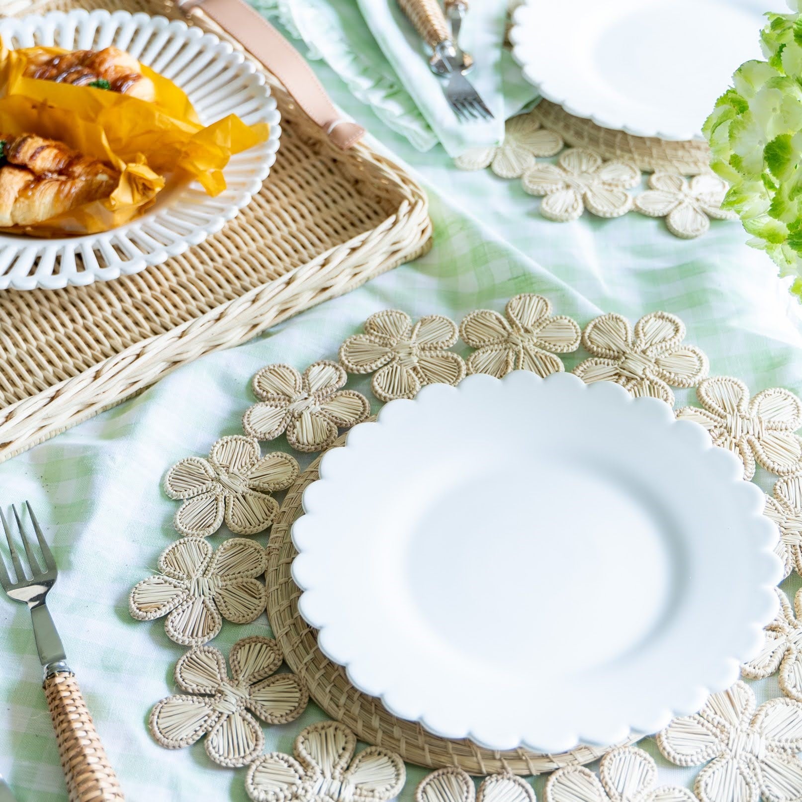 Blooming Home Select / Table